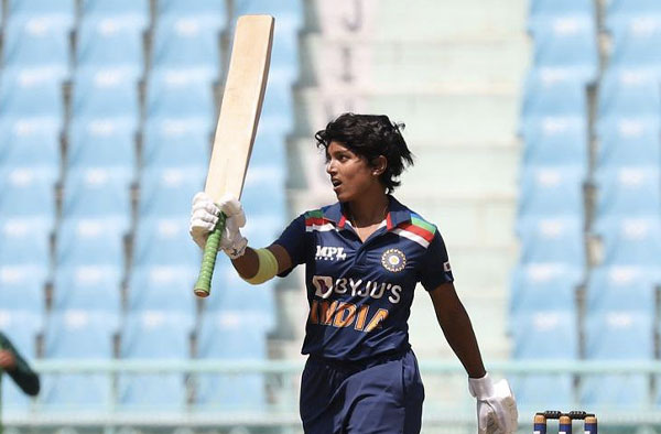 Punam Raut says that her focus is to bat long for the team, batting ...