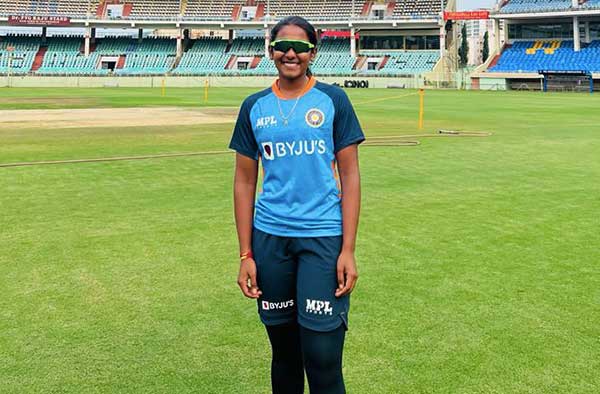 Gongadi Trisha - The Teen prodigy from Hyderabad who wants to lift U19 ...