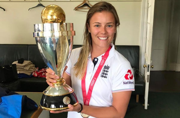 Alex Hartley announces indefinite break from cricket to prioritise ...