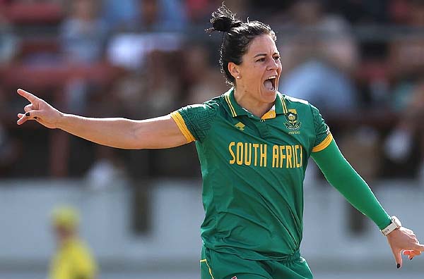 Marizanne Kapp Becomes Only the 2nd South African Woman, After Mignon ...