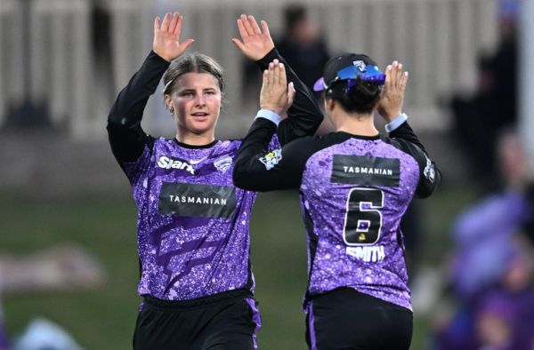 Amy Smith Signs Two-Year Extension with Hobart Hurricanes Ahead of WBBL ...